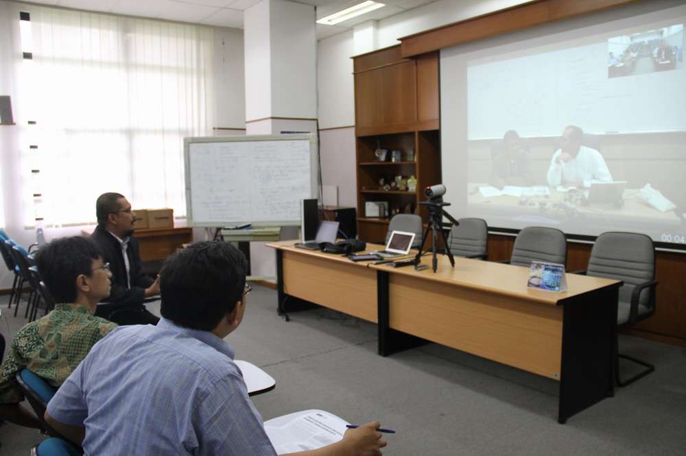Teleconference STEI dengan Japan Advanced Institute of Science and ...