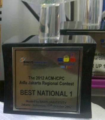 Juara II Asia Regional Contest 2012 ACM-ICPC – STEI